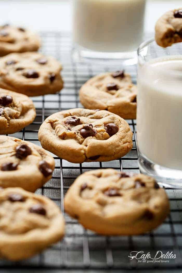 Easy Soft Chewy Chocolate Chip Cookies Cafe Delites
