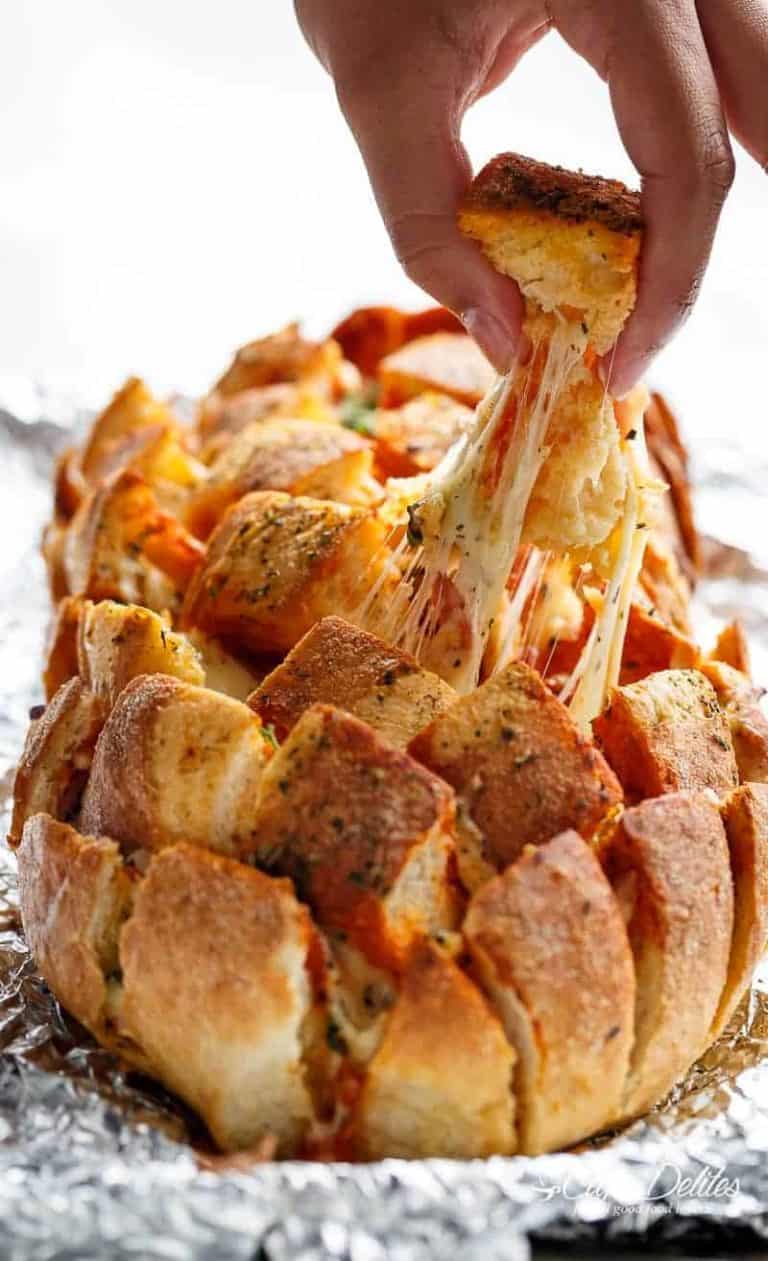 Garlic Butter Pull Apart Pizza Bread - Cafe Delites