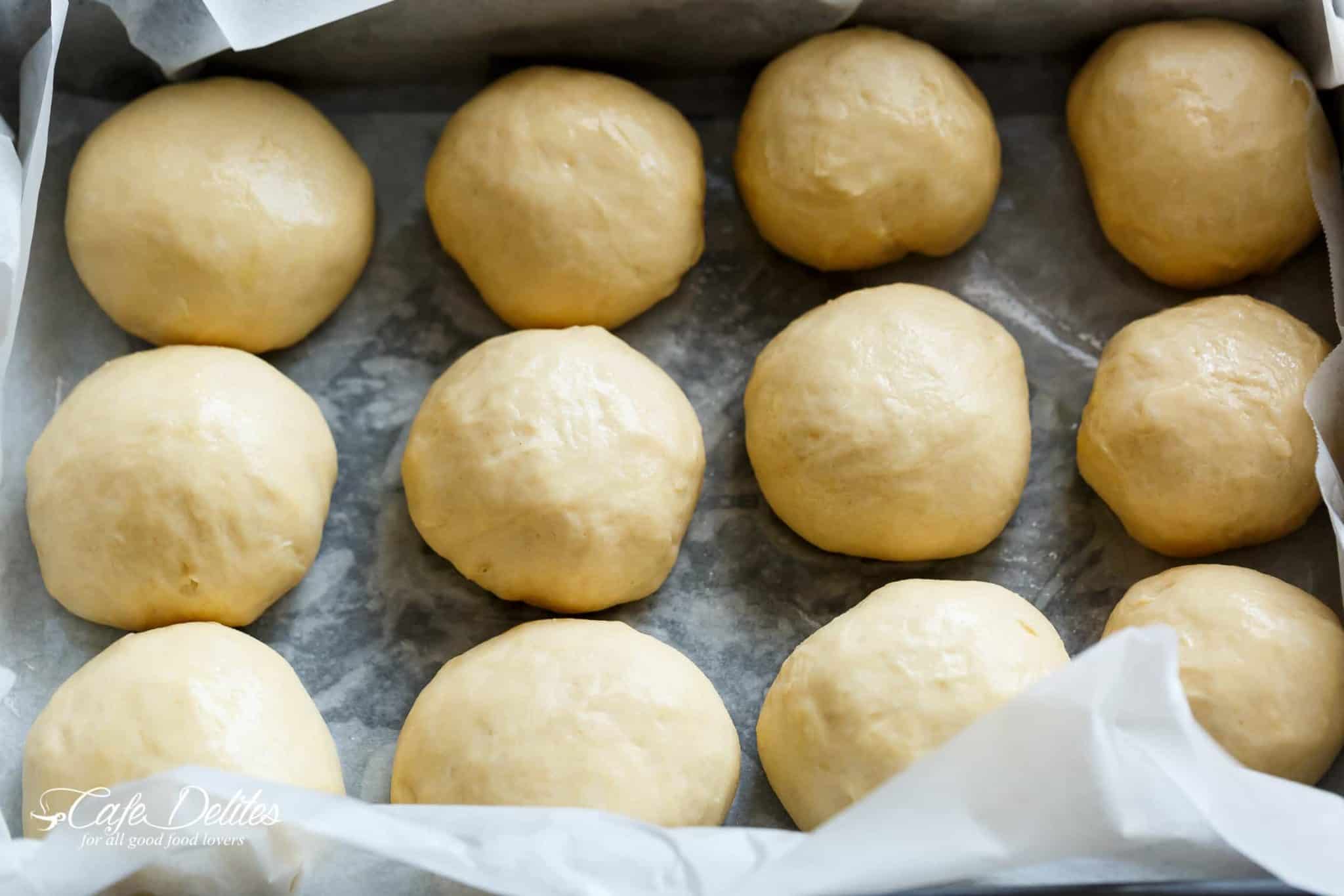 Easy Soft Dinner Rolls (NO MIXER + EGG FREE) - Cafe Delites