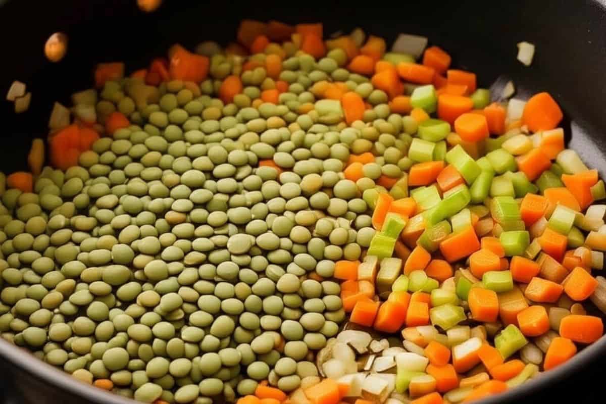 Lentil Soup - Cafe Delites