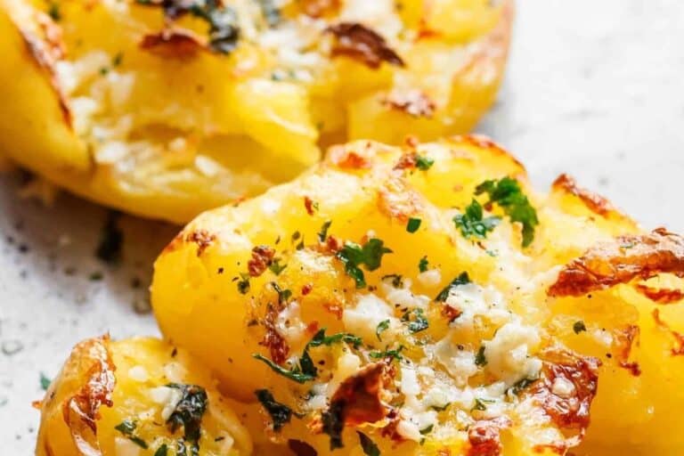 Crispy Garlic Butter Parmesan Smashed Potatoes